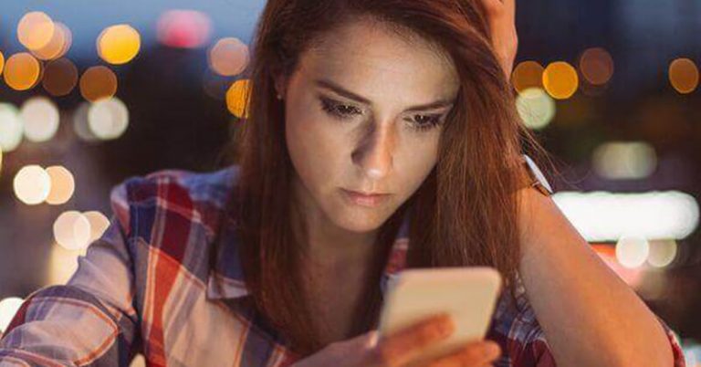 These Behavior Shows That You Still Love Your Ex