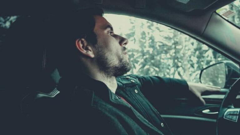 This Is How You Can Avoid Drowsiness During Long Drives
