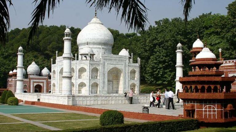9 Taj Mahal Replicas Around The World That May Surprise You