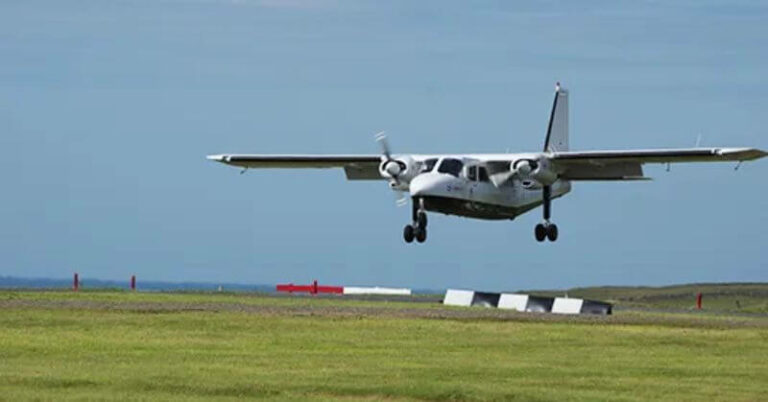 World's Shortest Flight That Takes Only One Minute; Check Flight Route ...