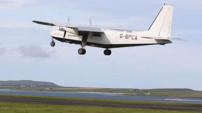 World's Shortest Flight That Takes Only One Minute; Check Flight Route ...