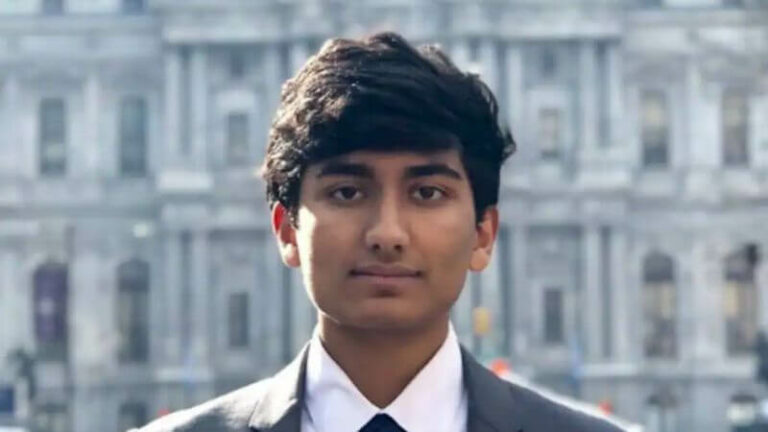 Meet Akash Bobba: The 22-Year-Old Indian-Origin Engineer Who Joined ...