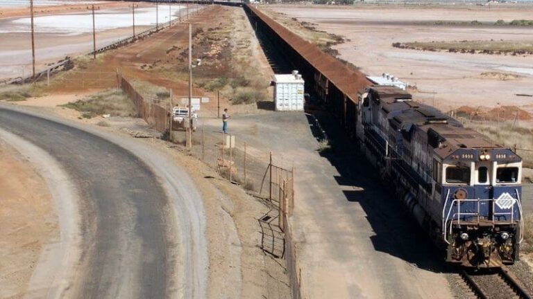 Longest Train In The World: Inside Australia's 7.3-km Mega-Freight And ...