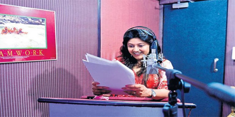 These Dubbing Artists Have Lent Their Voices To Top Bollywood Stars