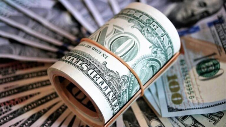 Why Is Every Currency Compared To The US Dollar?