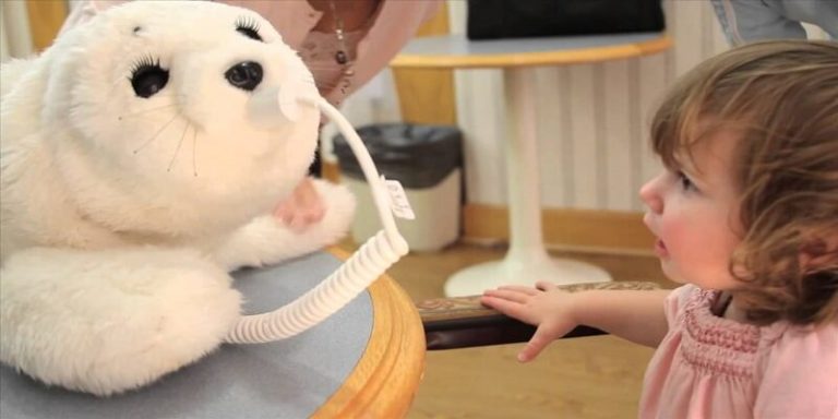 You Will Fall In Love With These 7 Adorable Robots.
