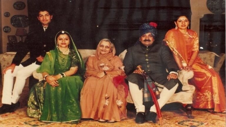 These Existing Indian Royal Families Are Still Living Lavish Lifestyle ...
