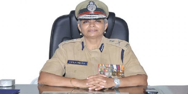 Do You Know These 10 Brave And Intelligent Female IAS And IPS Officers ...